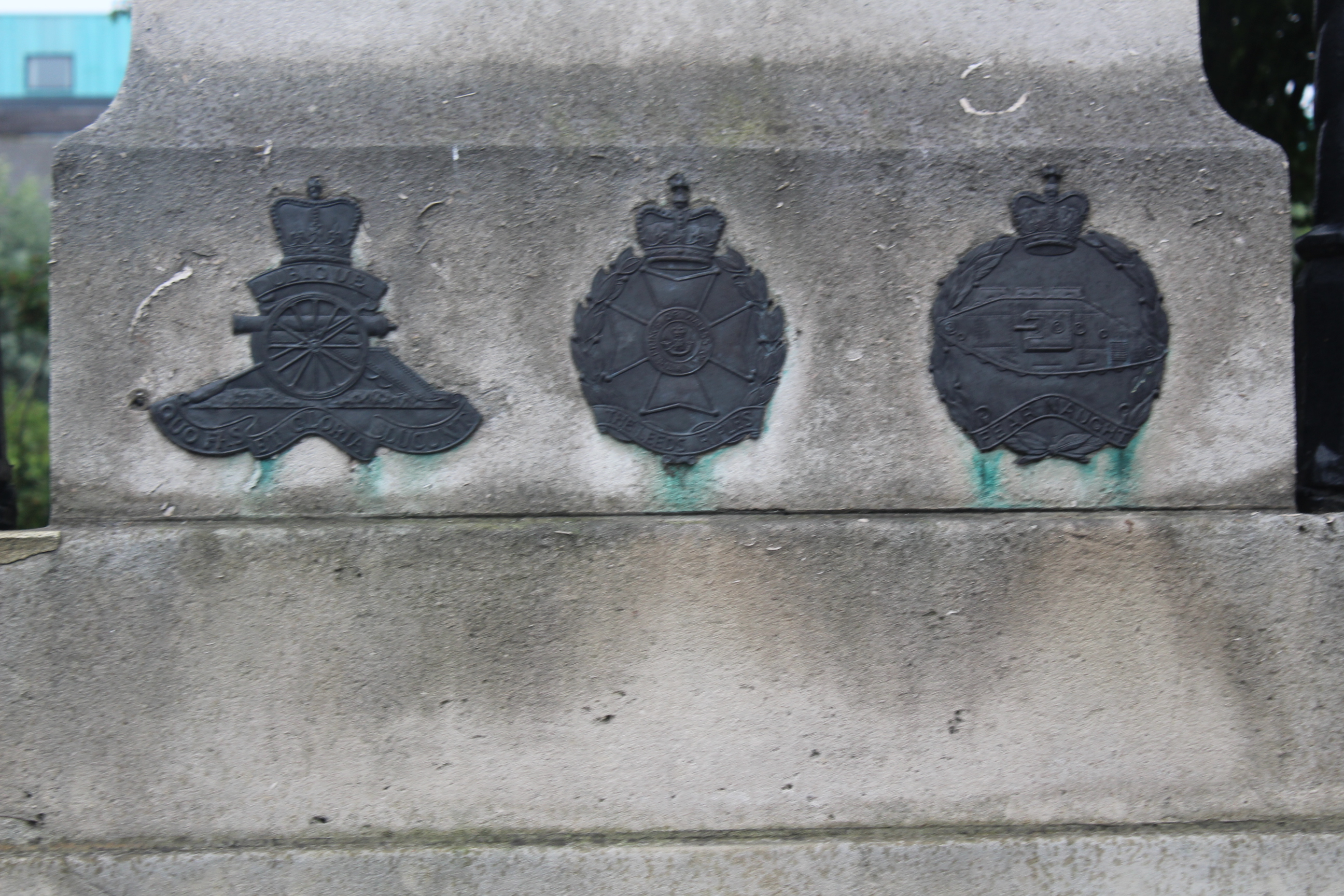Leeds Rifles - War Memorials Online